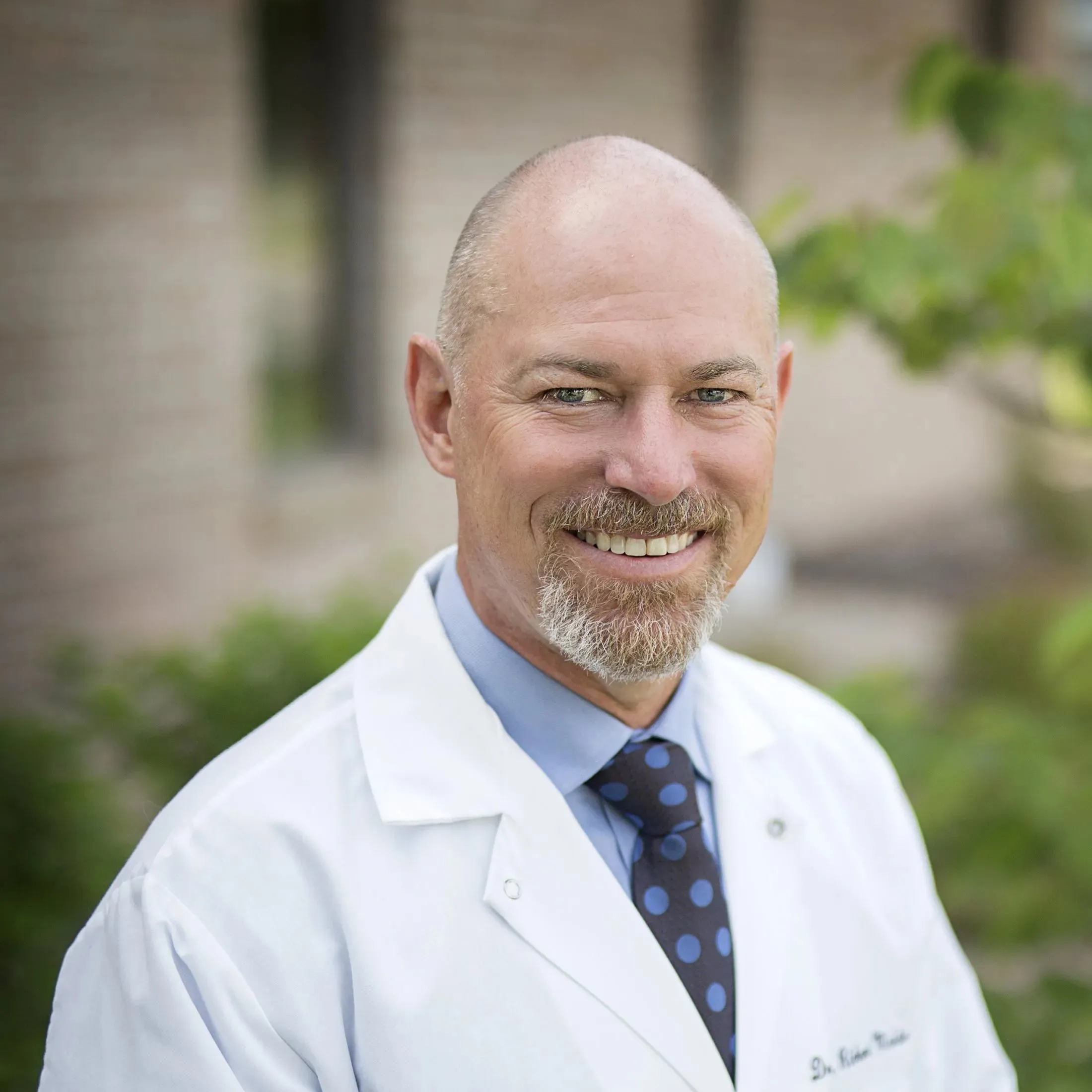 Oral Surgeon in Janesville, Monroe WI | Premier Oral Surgery